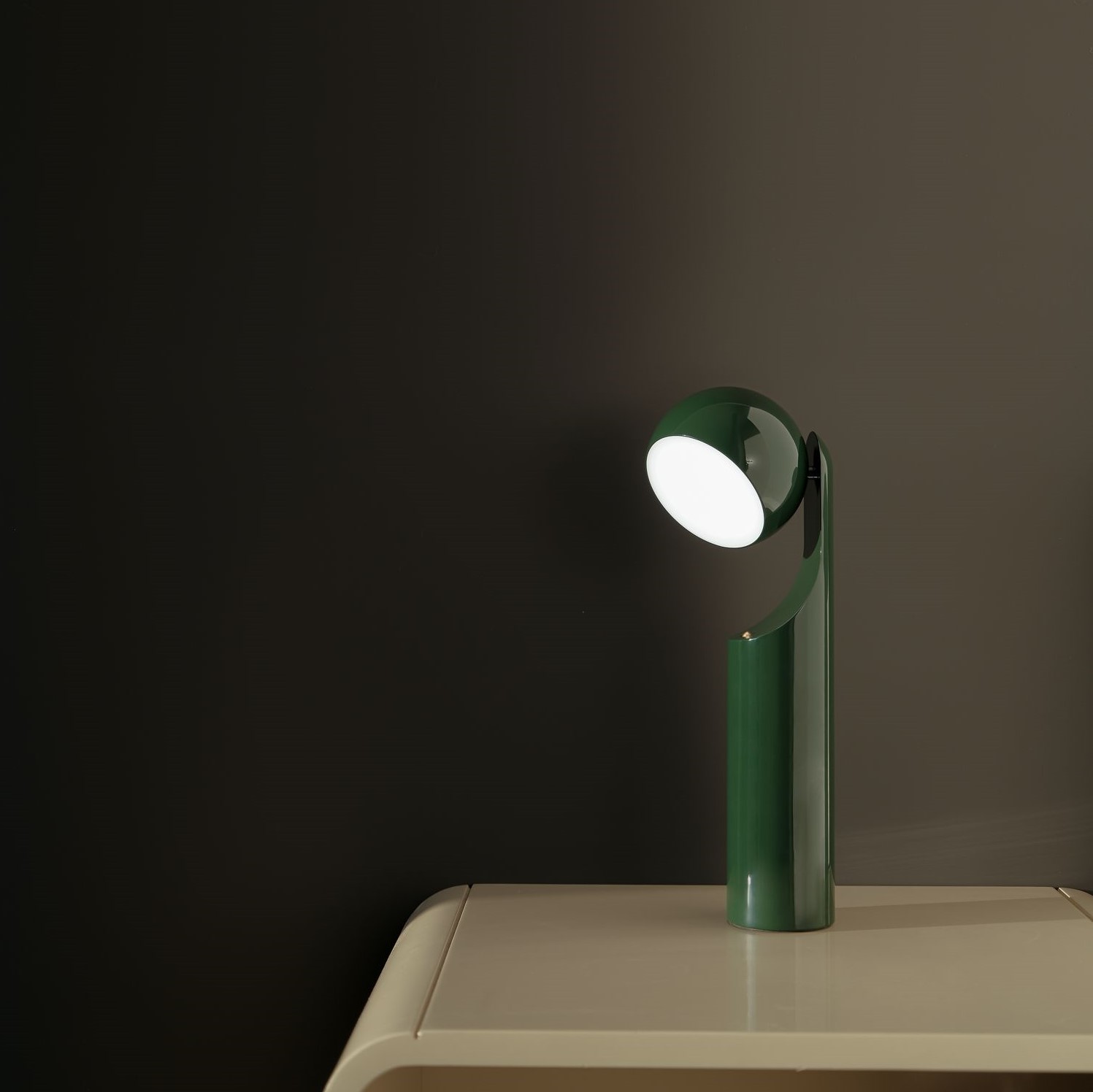Mono Portable Reading Lamp - Forest Green